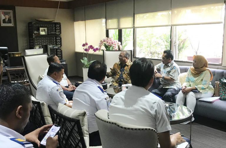 ITERA Dapat Bantuan 10 Bus dari Kementerian Perhubungan - ITERA