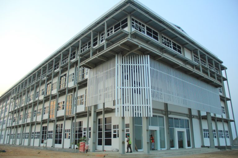 Gedung Labtek 3 ITERA Bantuan Kementerian BUMN Diresmikan - ITERA