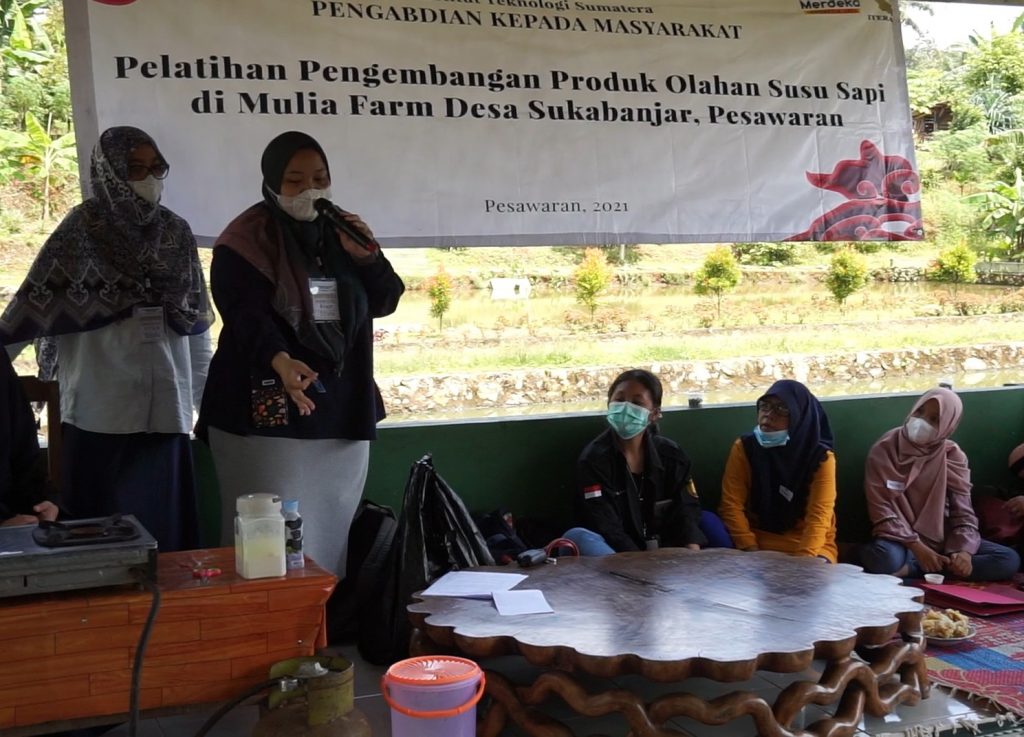Berdayakan Warga Dosen Teknologi Pangan ITERA Latih Pembuatan Yoghurt ... Berdayakan Warga Dosen Teknologi Pangan ITERA Latih Pembuatan Yoghurt ...