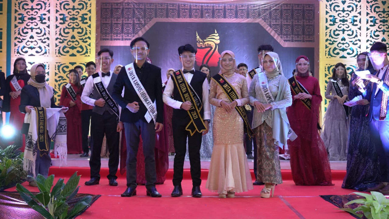 Veronica dan Arjuna Terpilih Sebagai Duta ITERA 2021 - ITERA