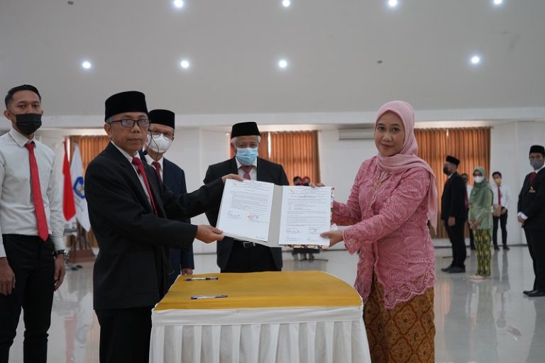 Rektor ITERA Lantik Wakil Rektor dan Pejabat Struktural Baru - ITERA