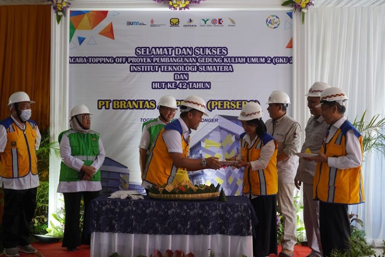 ITERA Lakukan Topping Off Pembangunan Gedung Kuliah Umum 2 dan ...