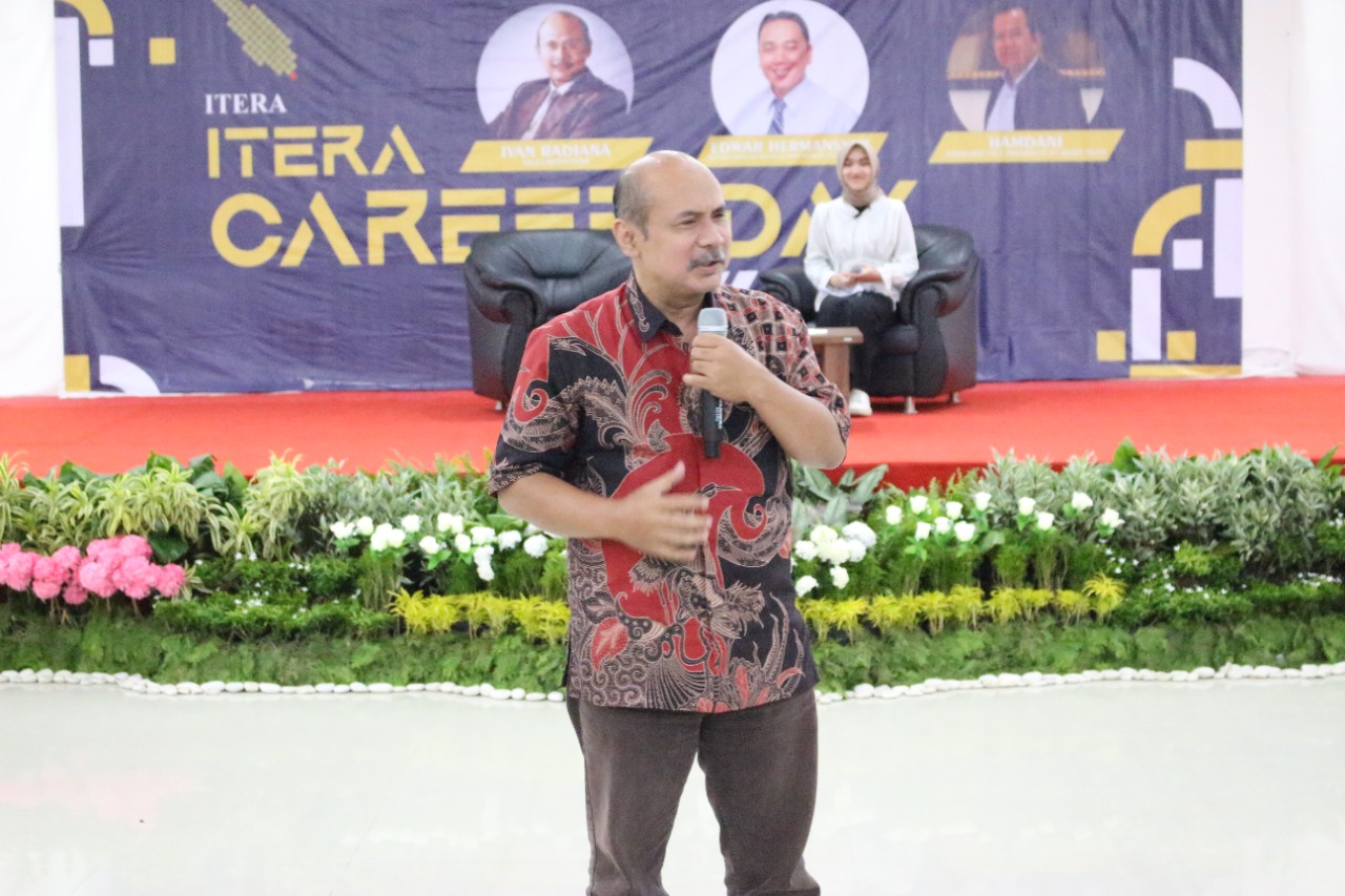 Fasilitasi Mahasiswa Masuk Dunia Kerja ITERA Gelar Carrier Day - ITERA