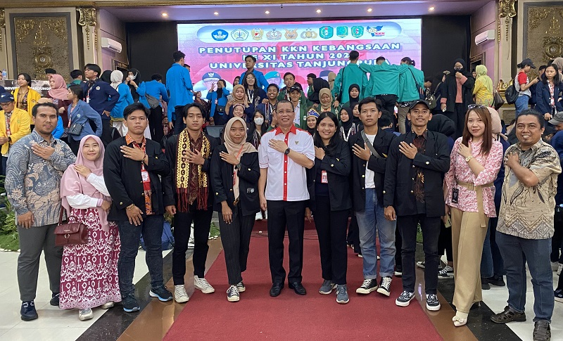 Jalani KKN Kebangsaan di Kalimantan Barat, Mahasiswa ITERA Tinggalkan ... Jalani KKN Kebangsaan di Kalimantan Barat, Mahasiswa ITERA Tinggalkan ...