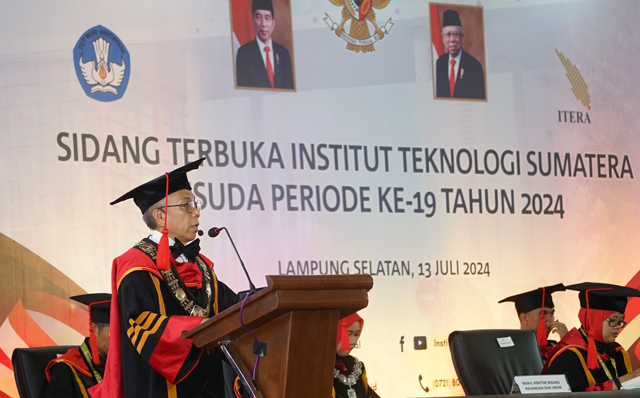 Wisuda ke-19 Itera, 736 Lulusan Siap Mengabdi Hingga Aksi Solidaritas ...