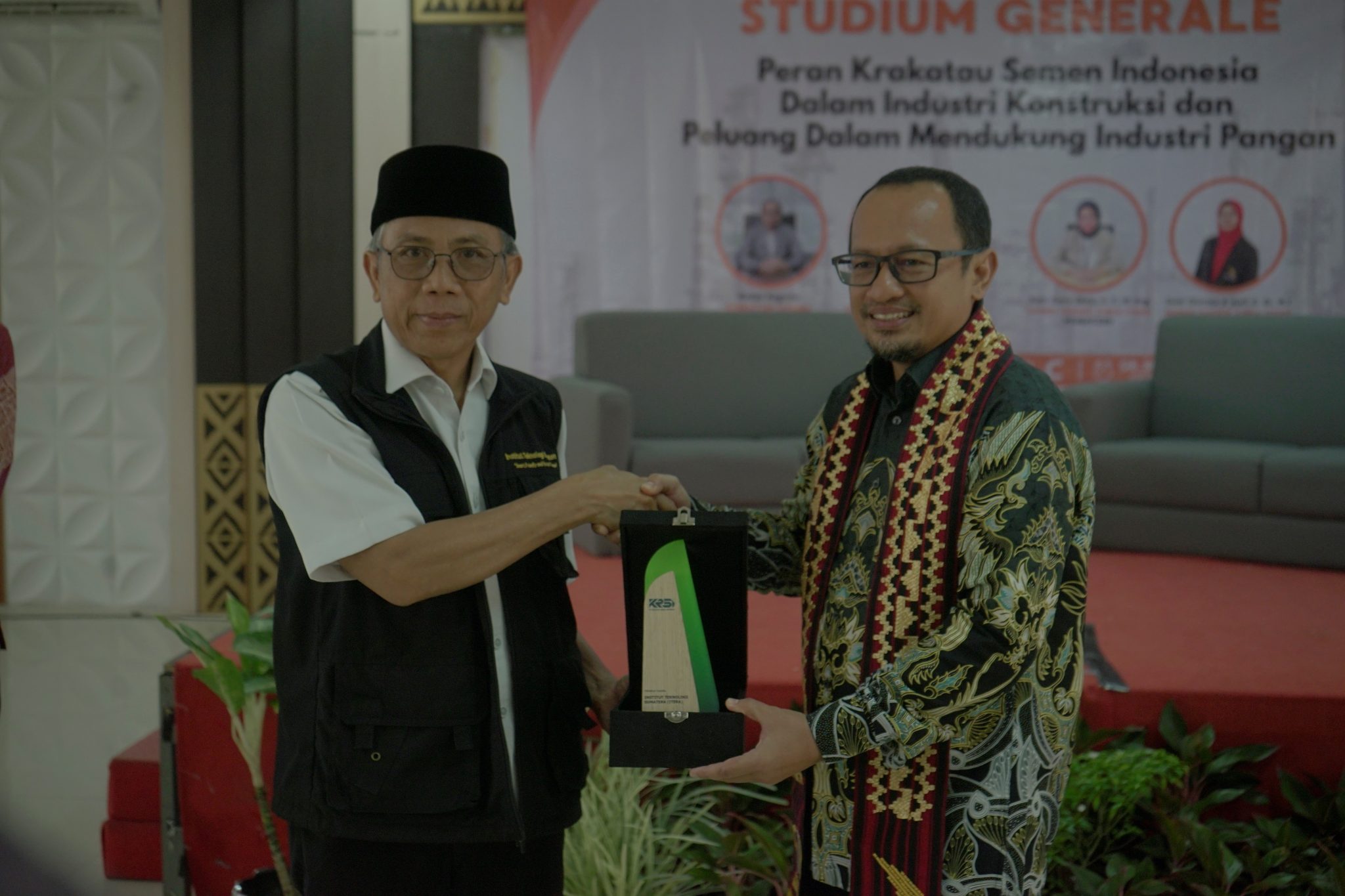 Buka Ruang Transfer Ilmu dengan Industri, Program Studi Teknik Kimia Itera menggelar ”PT ...